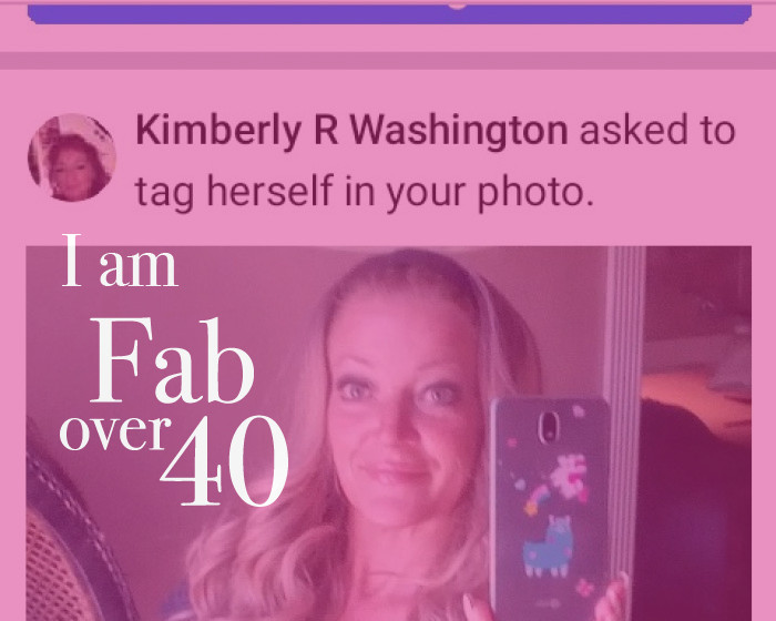 Dee Selfe | FabOver40