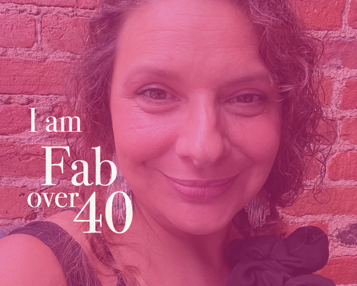Sarah Sanderson | FabOver40