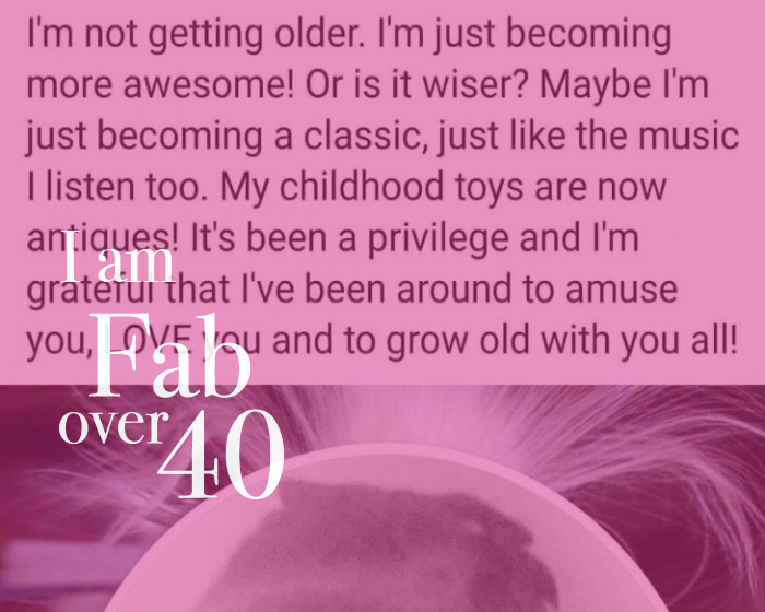 Carolyn Jones | FabOver40