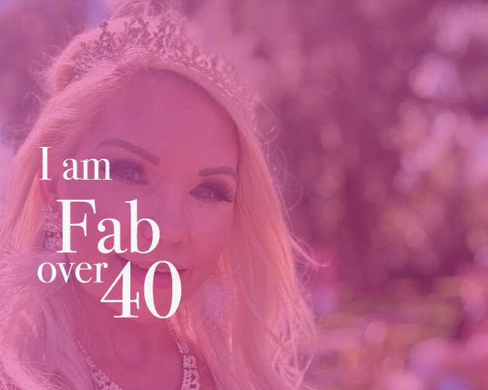 Samantha Davis | FabOver40