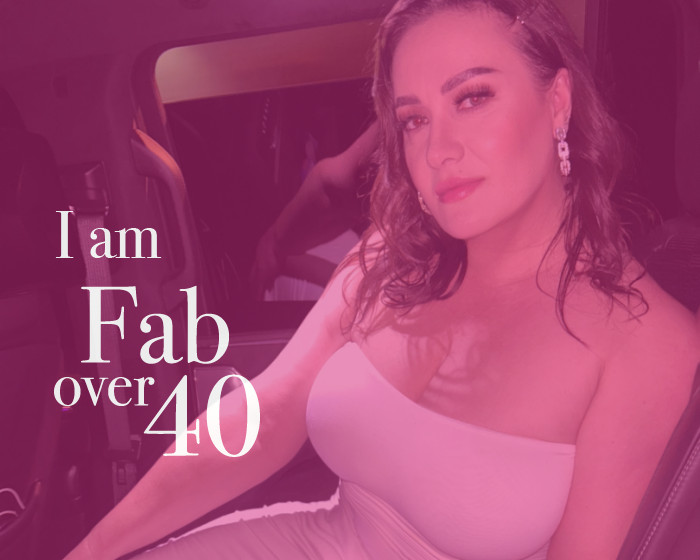 Nikoletta Smith | FabOver40